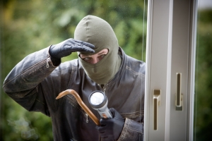 Home Security: how to prevent burglars from breaking into your home ...