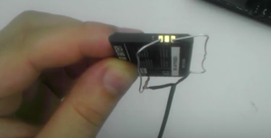 Make a Universal Charger With Paperclips – 101 Ways to Survive